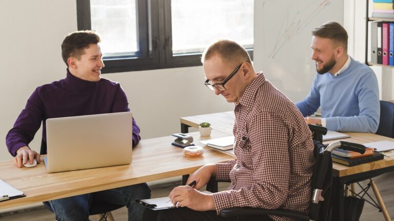 Best Practices for Influencing for Leadership by Examples in the ...